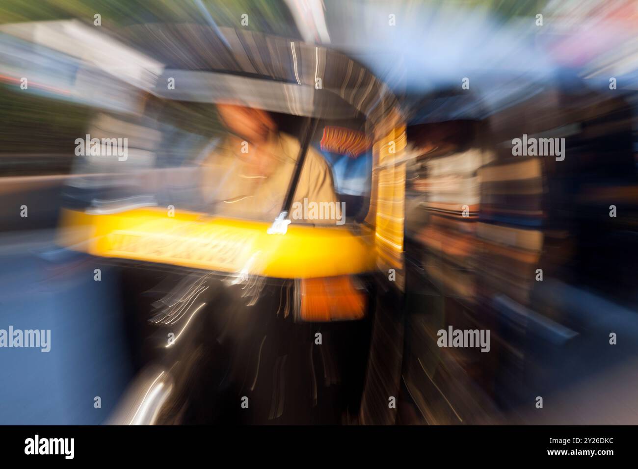 Yellow tuk tuk mumbai hi-res stock photography and images - Alamy