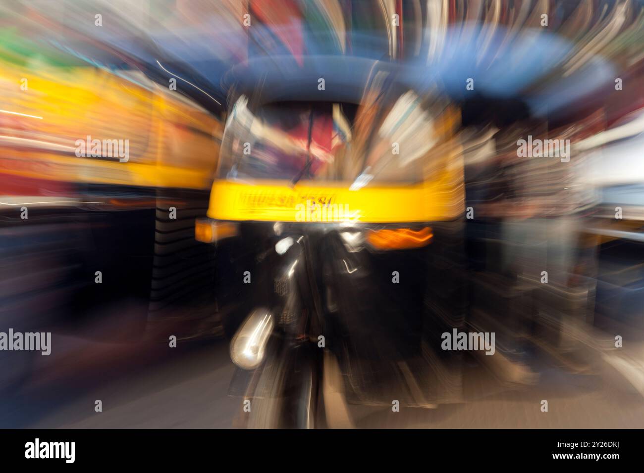Yellow tuk tuk mumbai hi-res stock photography and images - Alamy