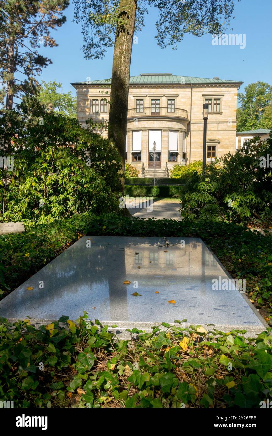 Richard Wagner Grave and Cosima Wagner Bayreuth Germany Europe Stock ...