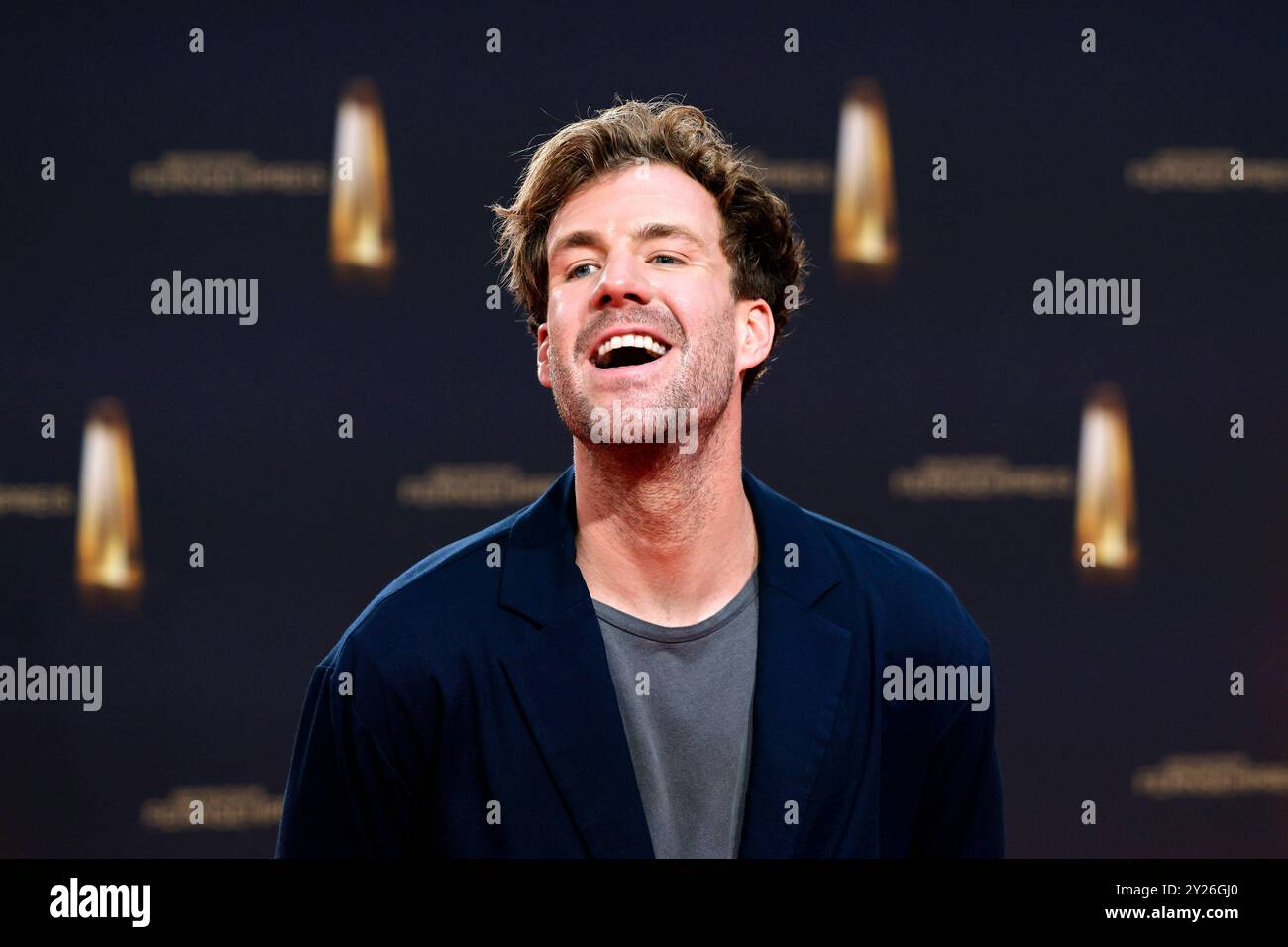 Komiker Luke Mockridge bei der Gala des Deutschen Fernsehpreis 2023 im ...