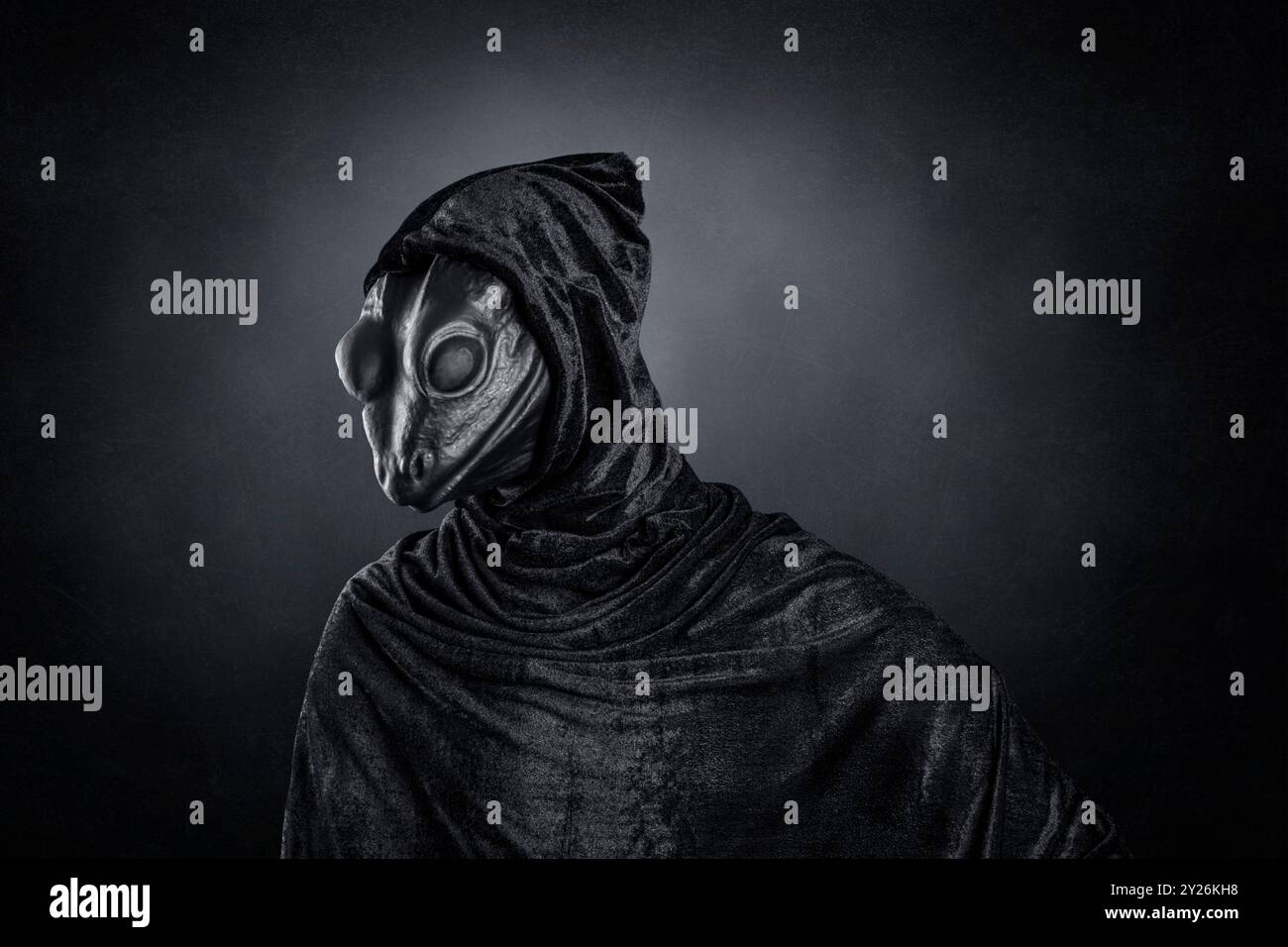 Man on horror background hi-res stock photography and images - Alamy