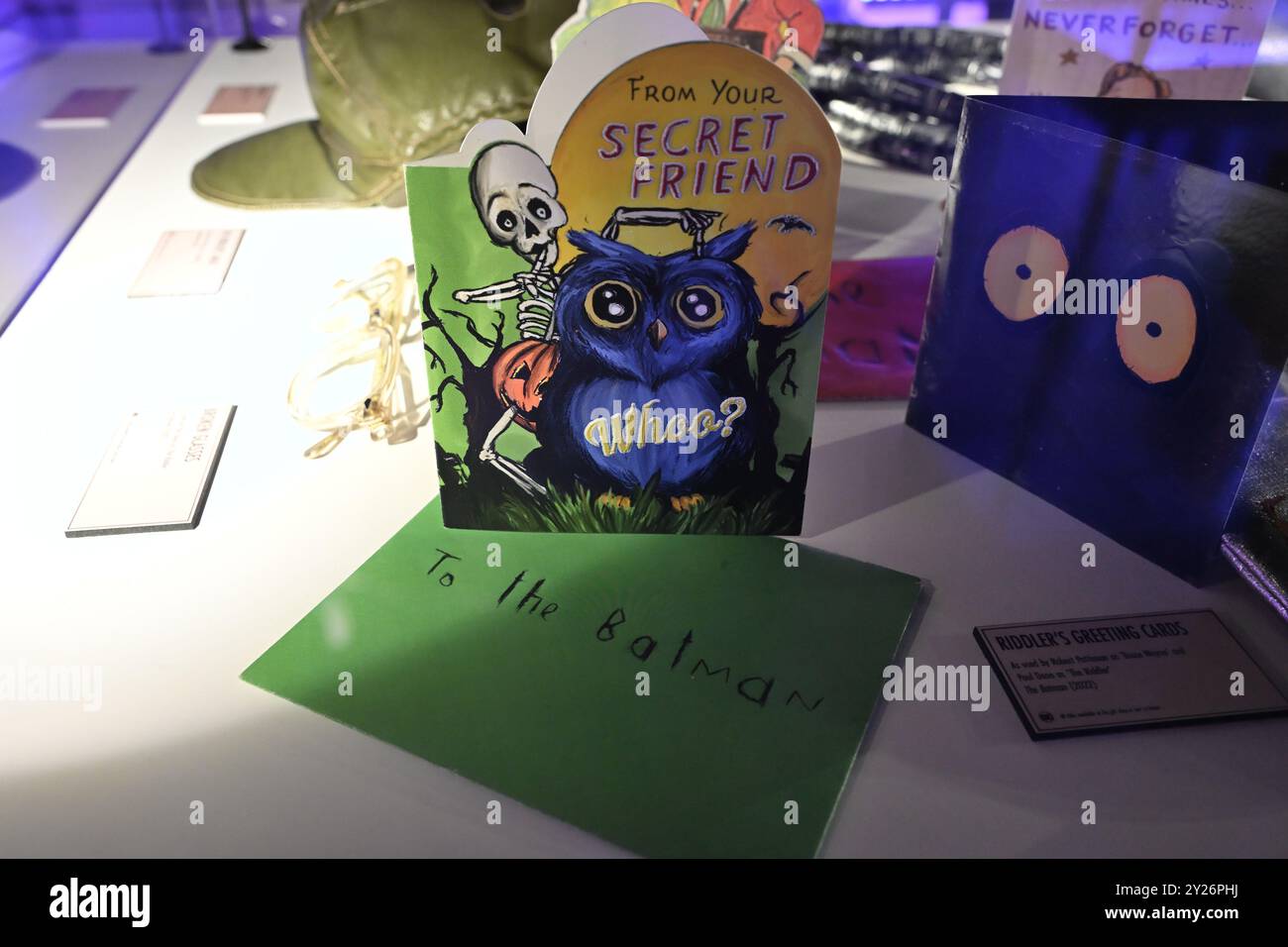 Riddler’s Greeting Cards As used by Robert Pattinson as ‘Bruce Wayne ...