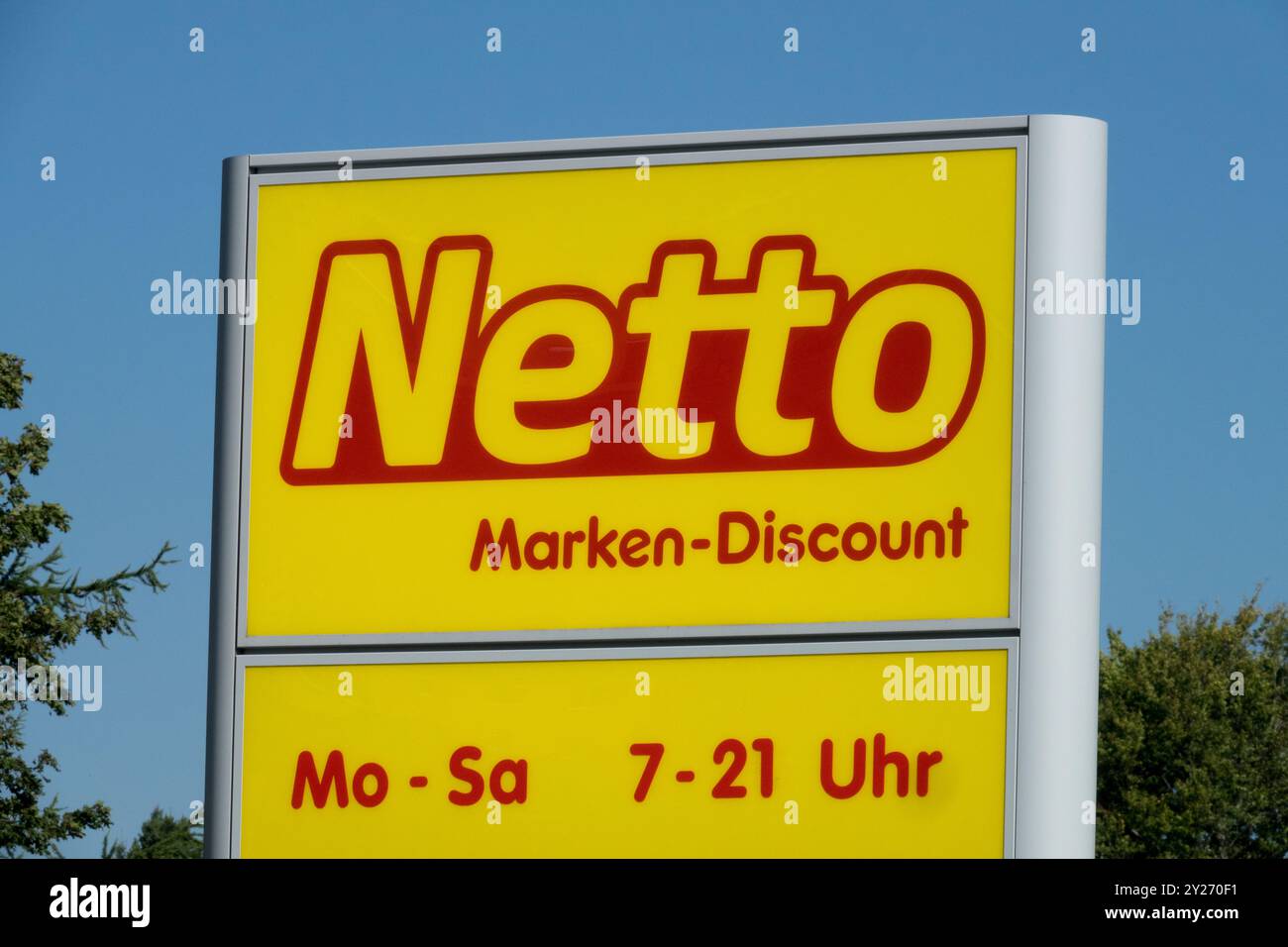 Netto Sign Marken Discount Logo Brand Signage Mark Marking Supermarket ...