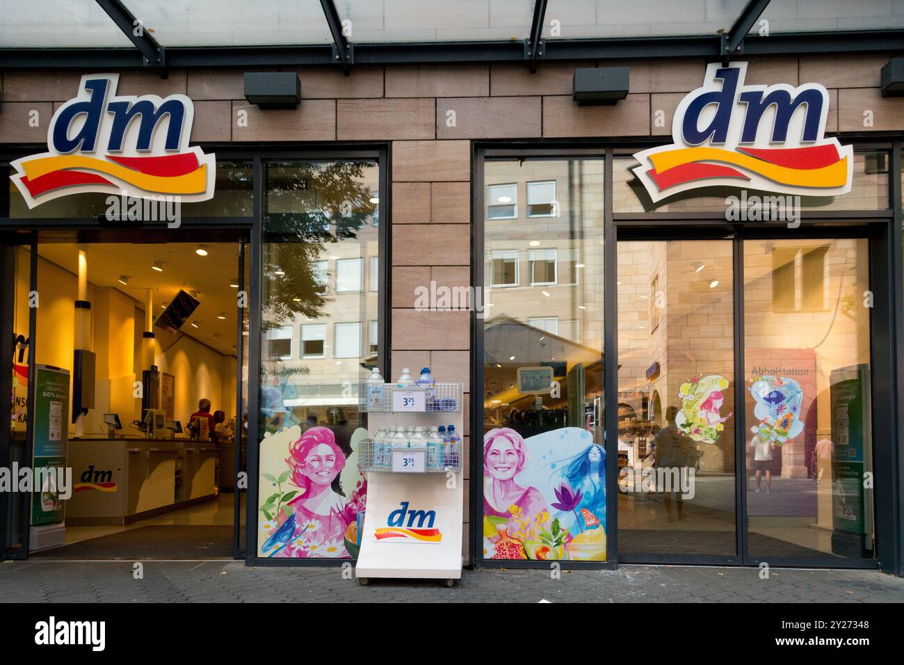 Dm store logo hi-res stock photography and images - Alamy