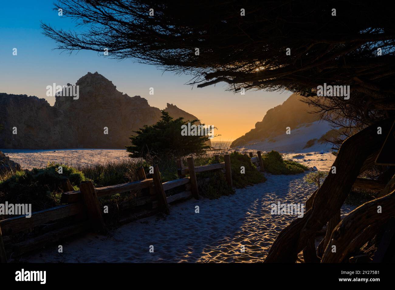 Pheiffer beach hi-res stock photography and images - Alamy