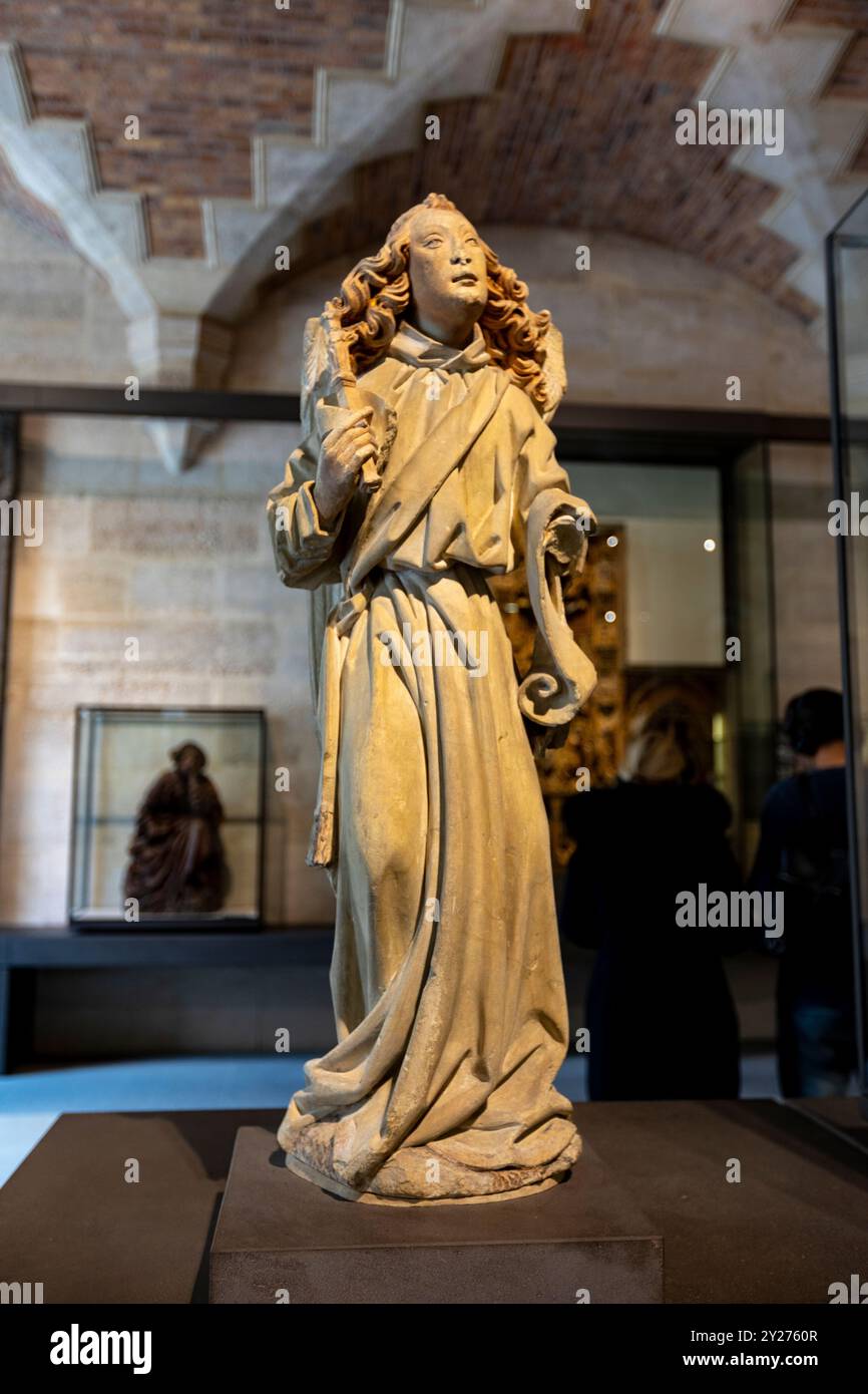 Paris, France - April 10, 2023: Angel of Announciation stone statue ...