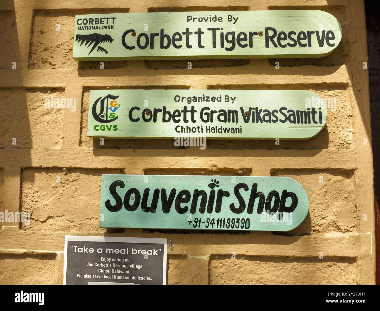 Signboard at the entrance of Jim Corbett Museum, Kaladhungi ...