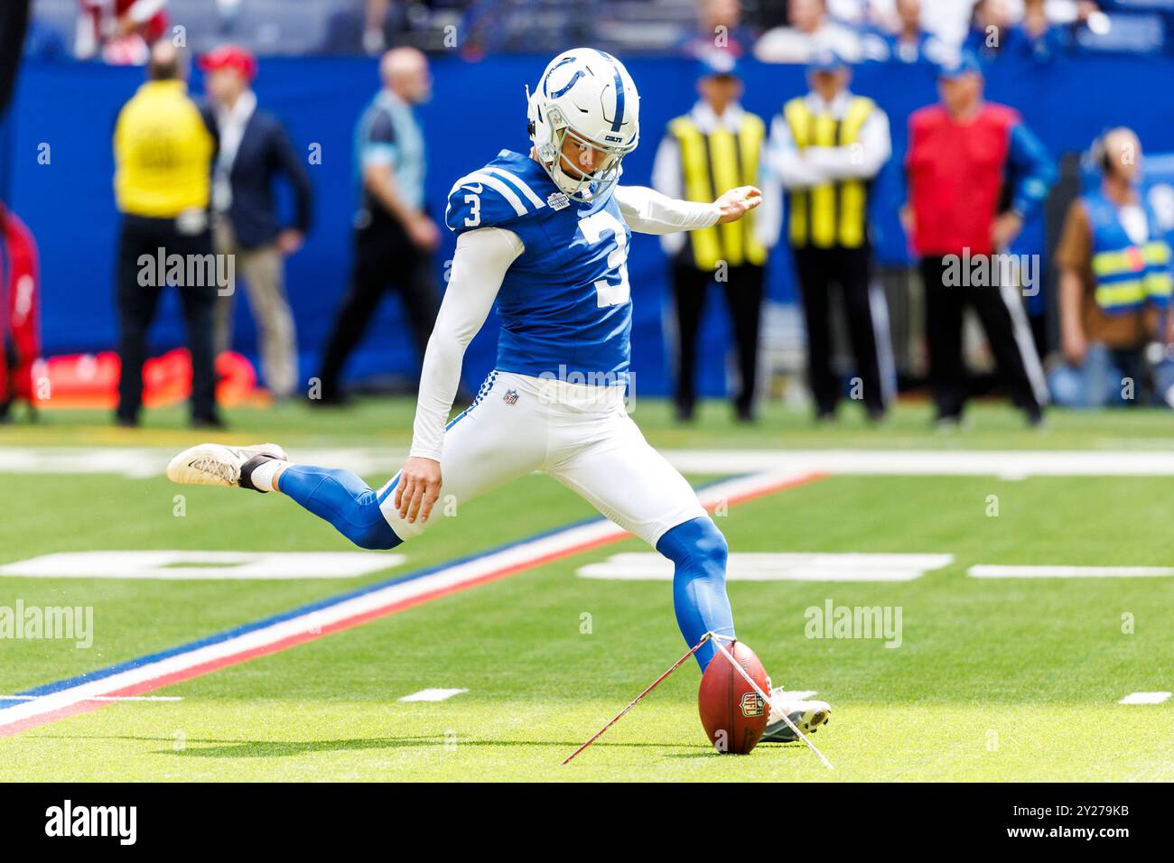 Indianapolis, Indiana, USA. 08th Sep, 2024. Indianapolis Colts kicker ...