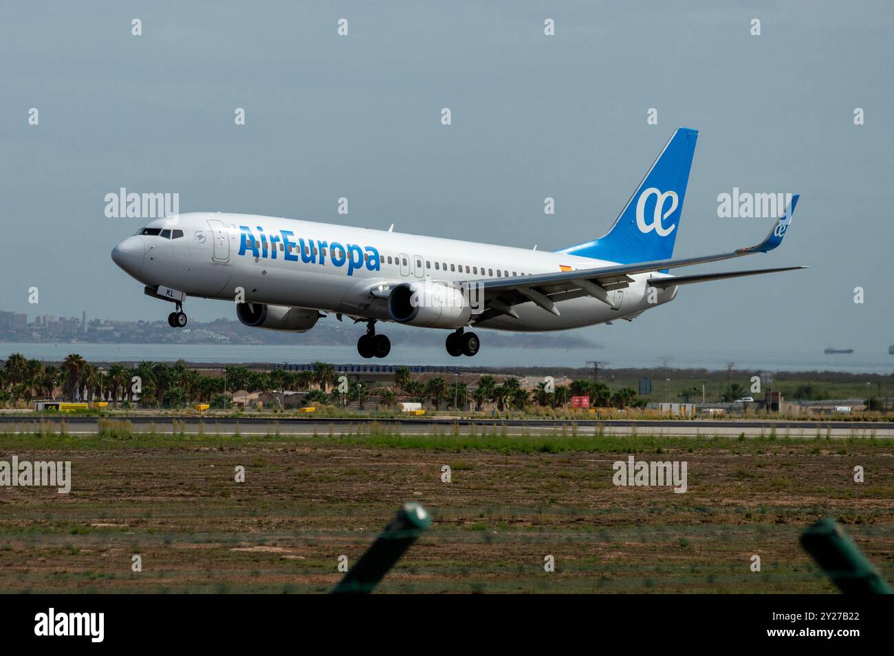 Boeing 737 airliner of the Air Europa airline landing at El Altet ...