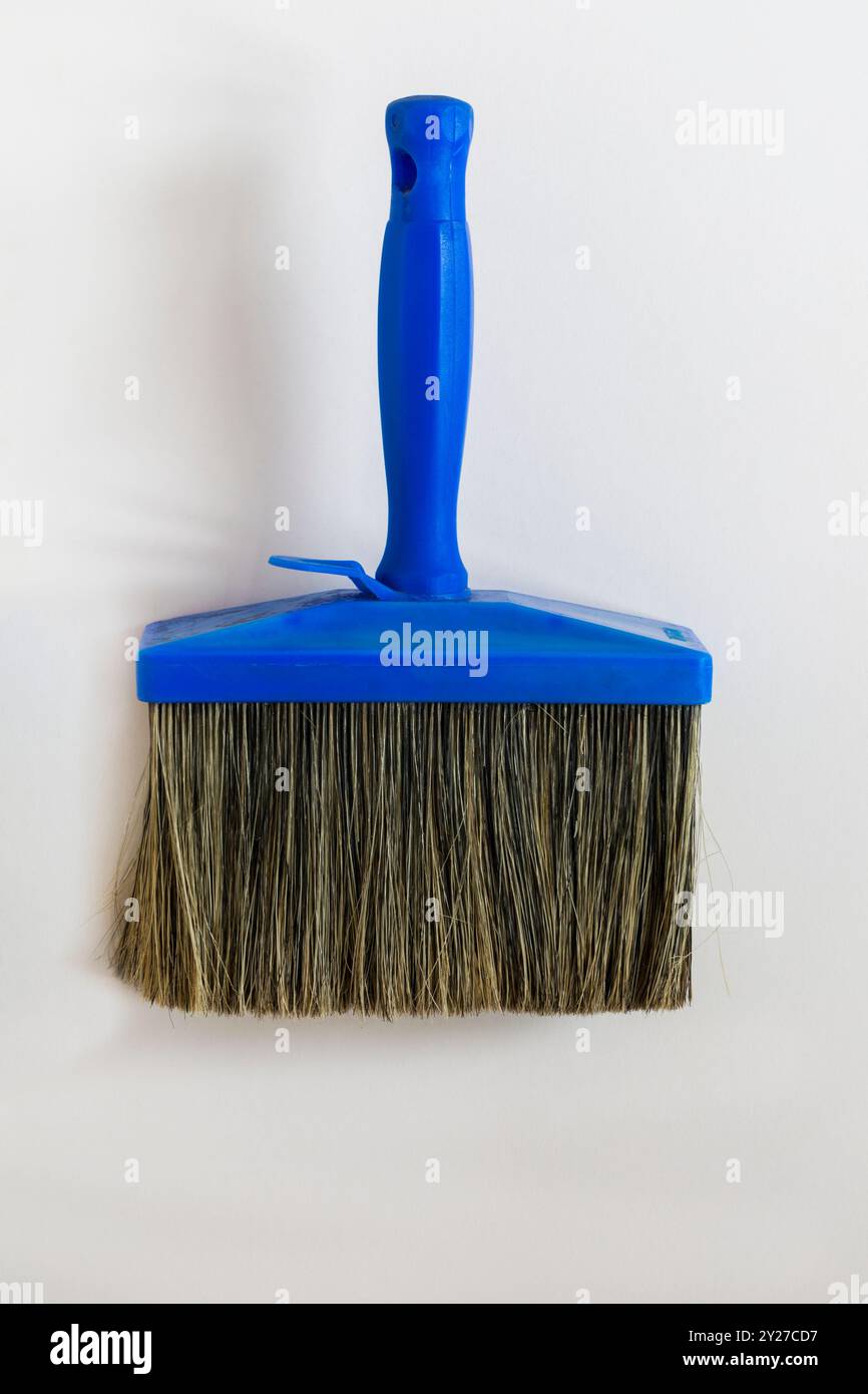 wallpaper paste brush isolated on white background Stock Photo - Alamy