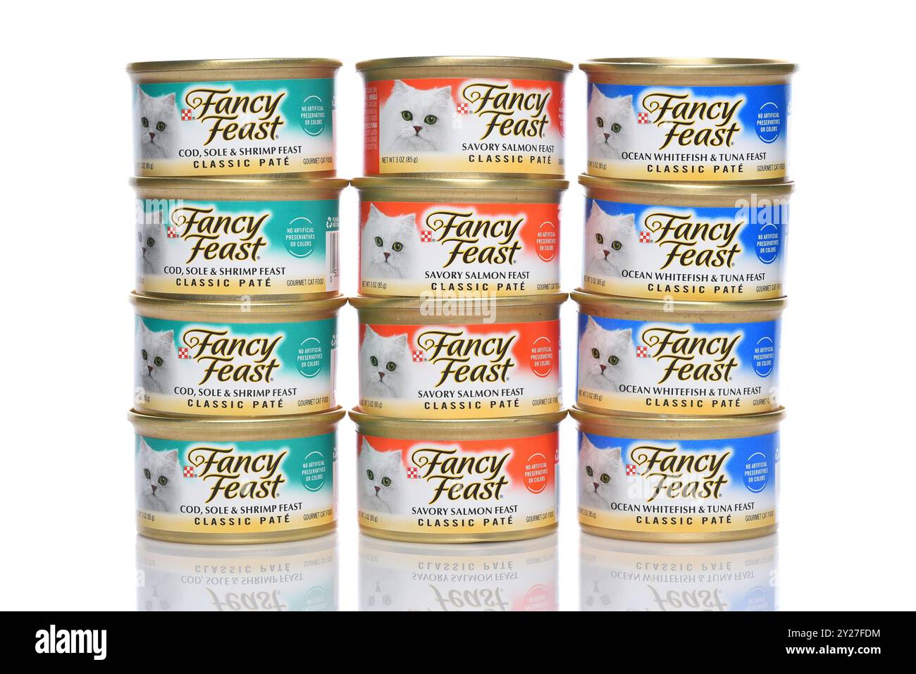 IRVINE, CALIFORNIA - 6 SEPT 2024: Three different Fancy Feast Cat food ...