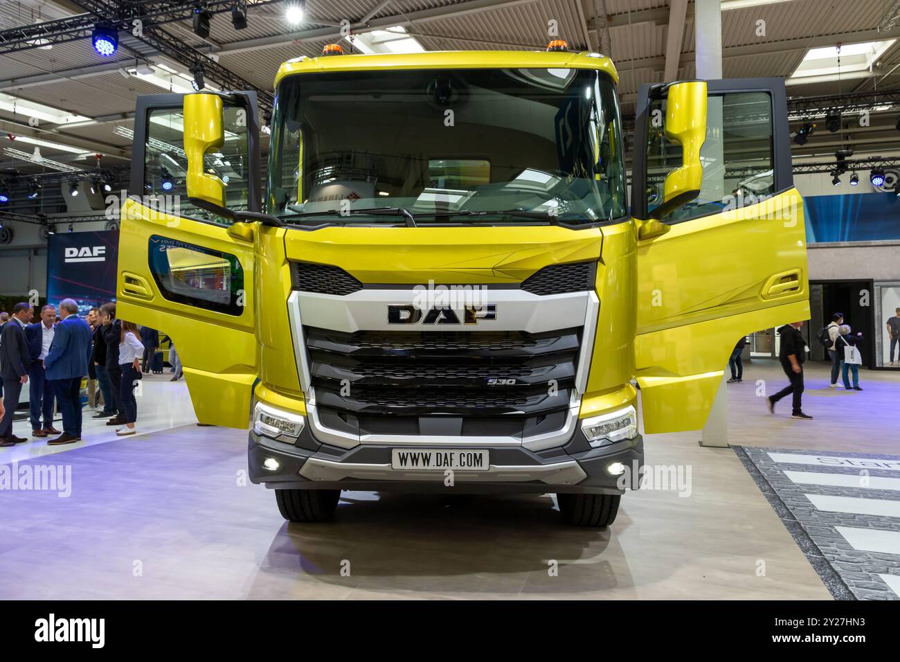 DAF XF 530 FT SSC Tractor truck at the International Motor Show for ...