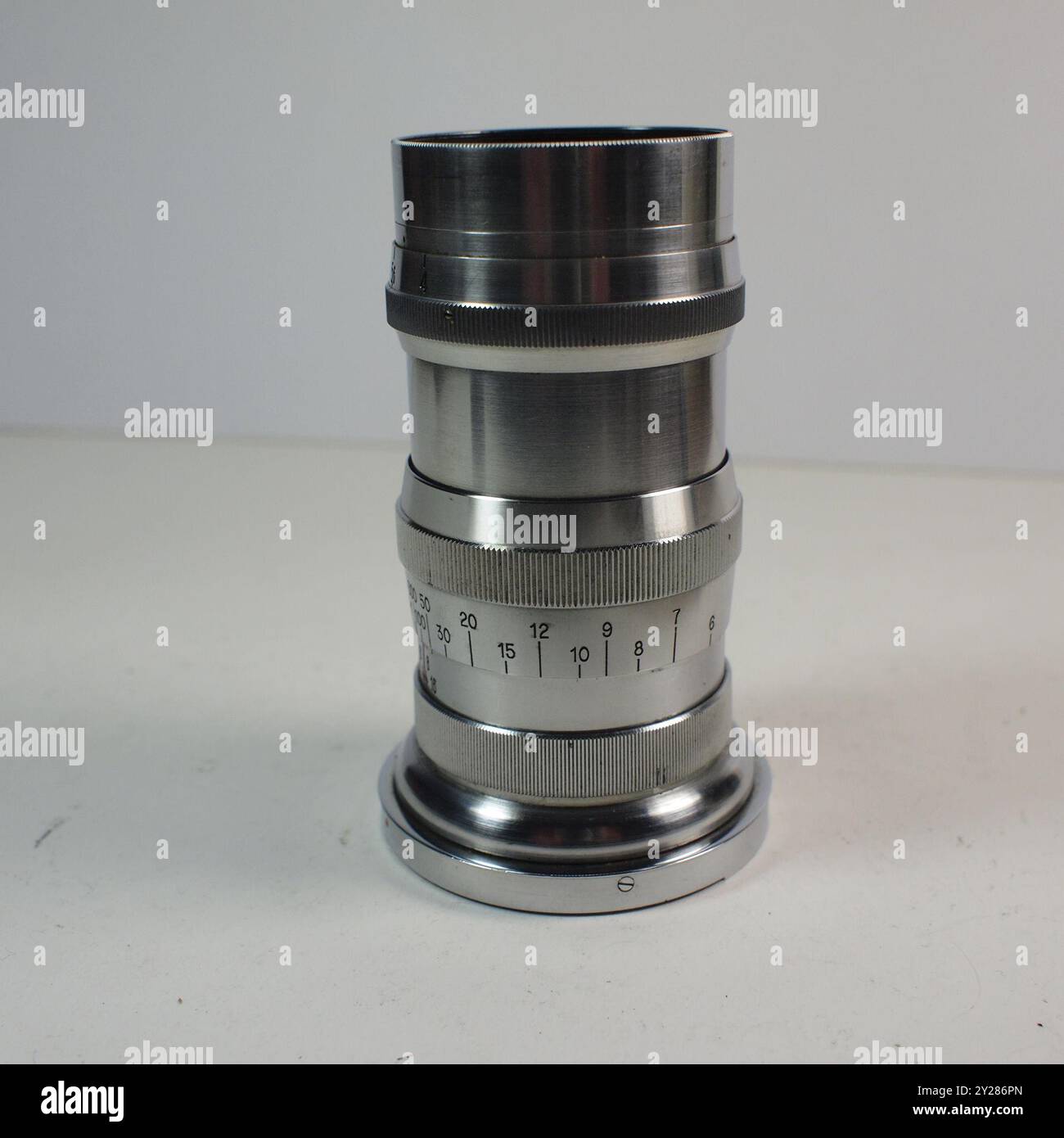 Classic Film Cameras. Leica, Zeiss, Rolleiflex, Robot, Pentax, Corfield ...