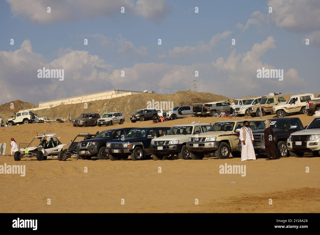 Nawan , Saudi Arabia Jan 7 2023: 4x4 cars drift across Saudi Arabia’s ...
