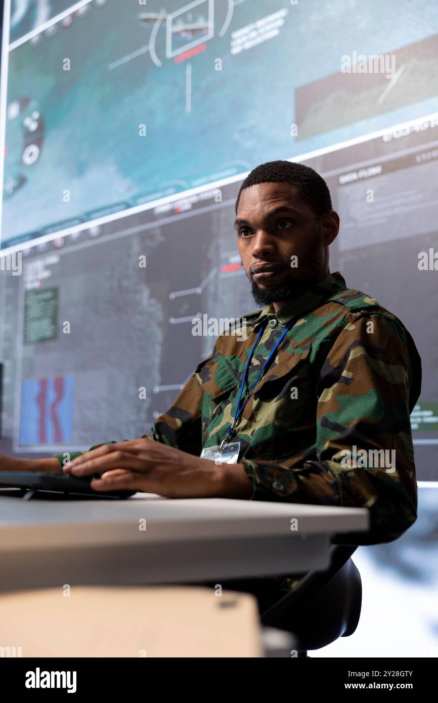 American military information processing hi-res stock photography and ...
