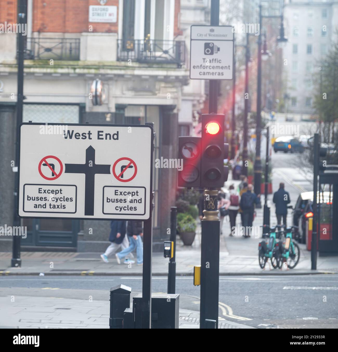 Transportation in London city, roads, road signes, street signes ...