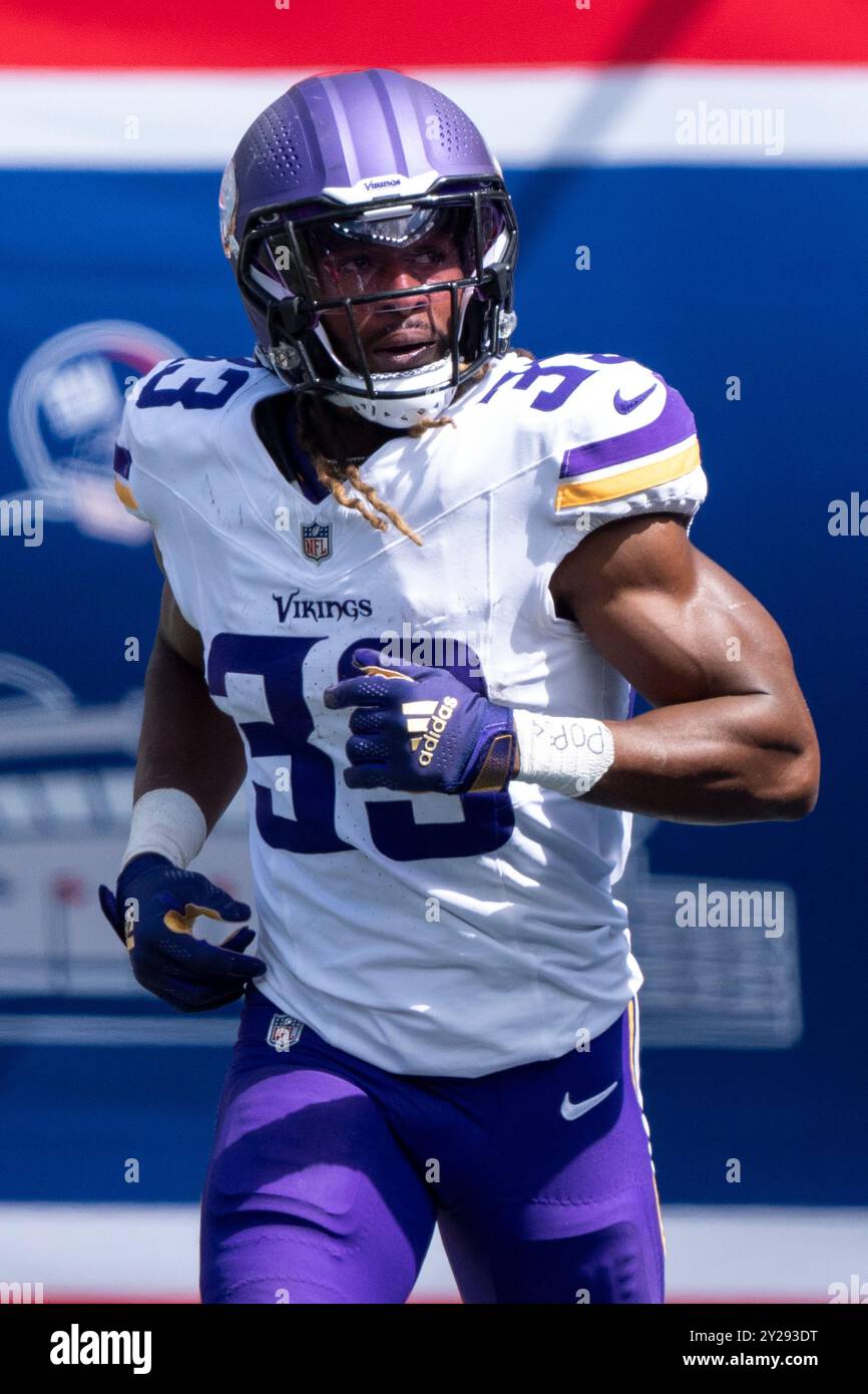 Aaron jones vikings hi-res stock photography and images - Alamy