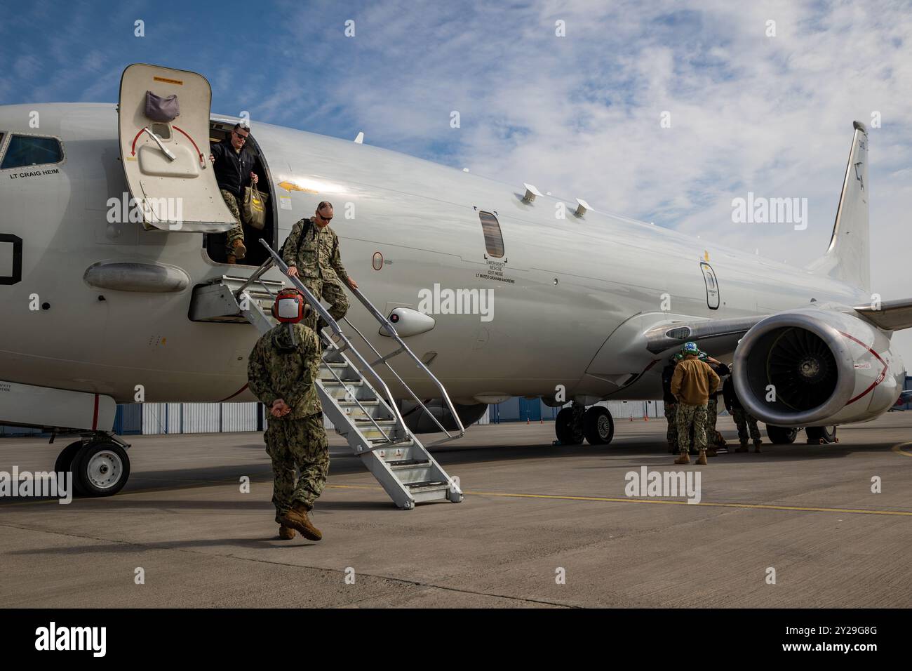 Commander of u s naval forces southern command u s 4th fleet hi-res ...