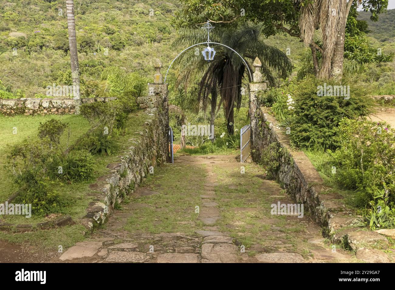 Overview people pathway hi-res stock photography and images - Alamy