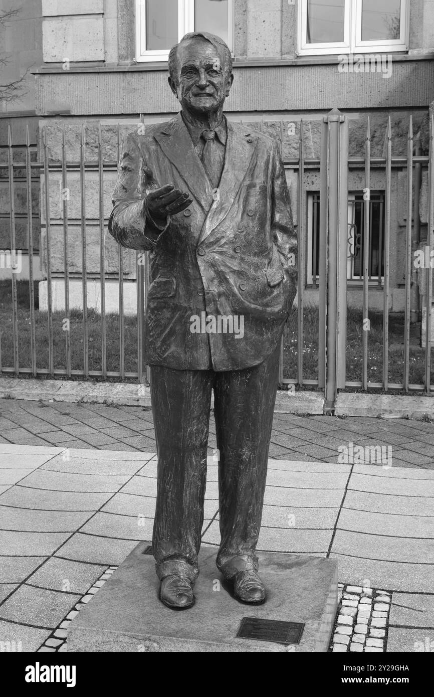 Party monument Black and White Stock Photos & Images - Alamy