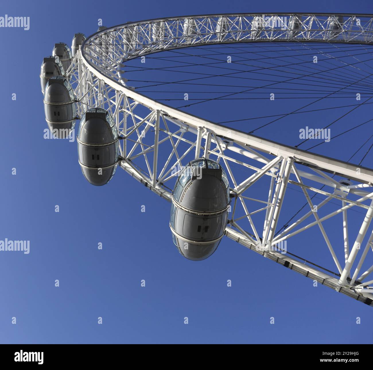 Famous london eye in hi-res stock photography and images - Alamy