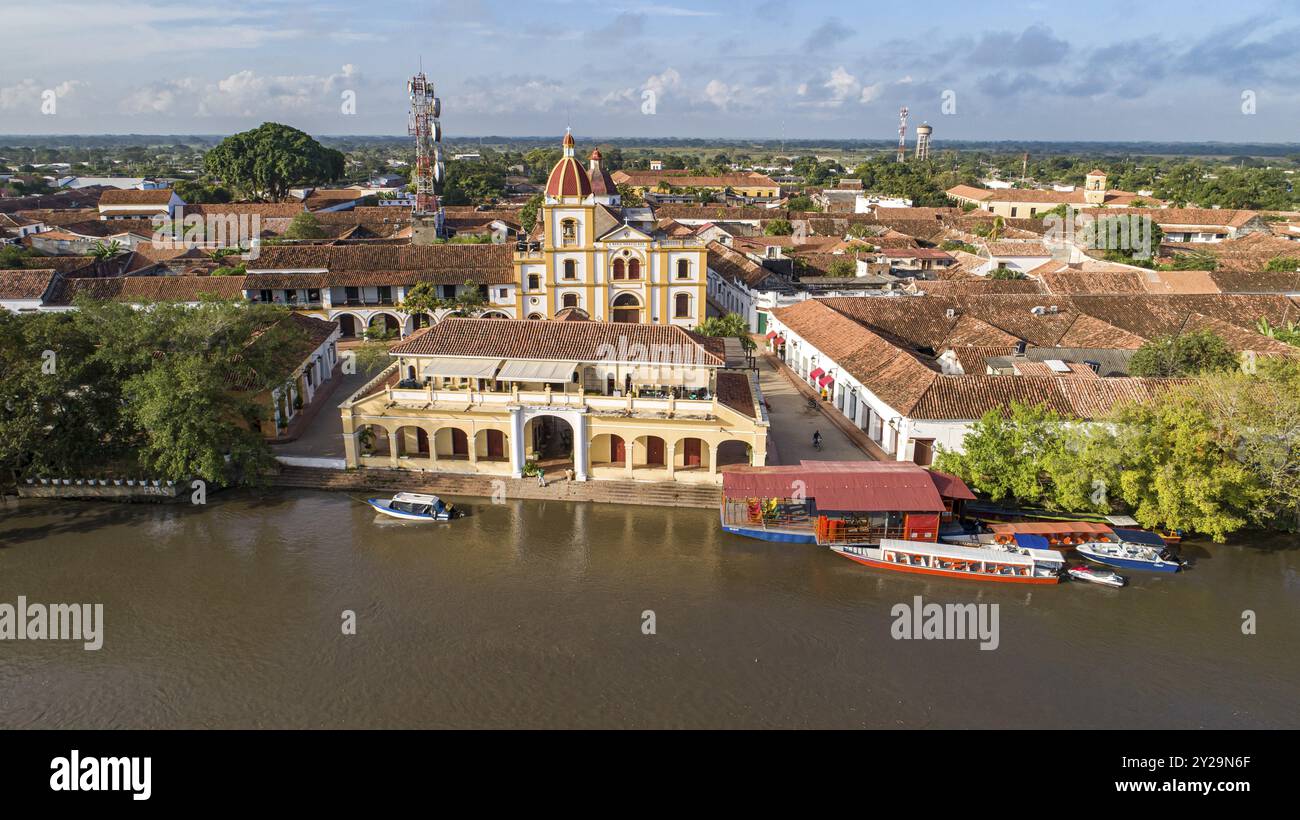 Aerial view of historic church and park Immaculada Concepcion in Santa Cruz de Mompox Stock ...