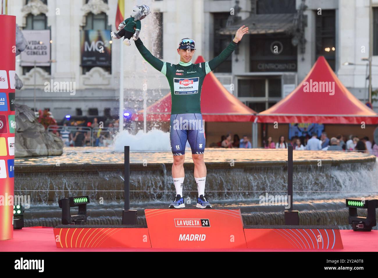 Points trophy hi-res stock photography and images - Alamy
