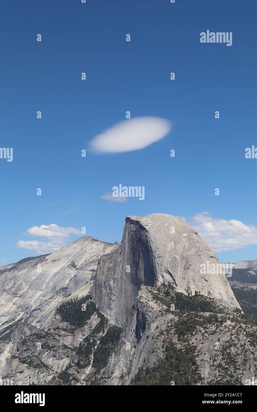 Angelic Halo cloud over Half Dome in Yosemite Stock Photo - Alamy