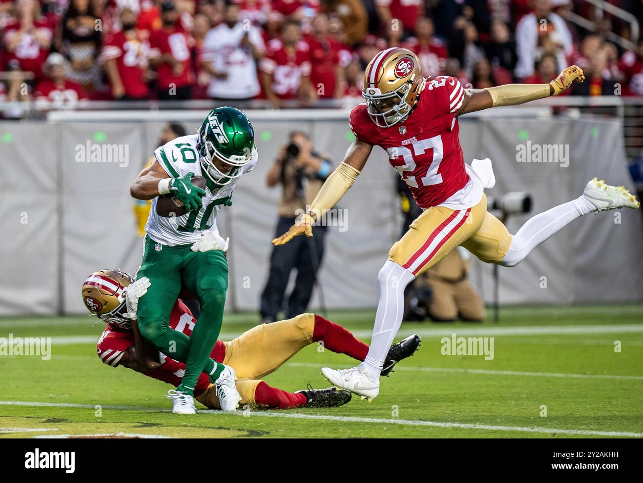Allen lazard new york jets hi-res stock photography and images - Alamy