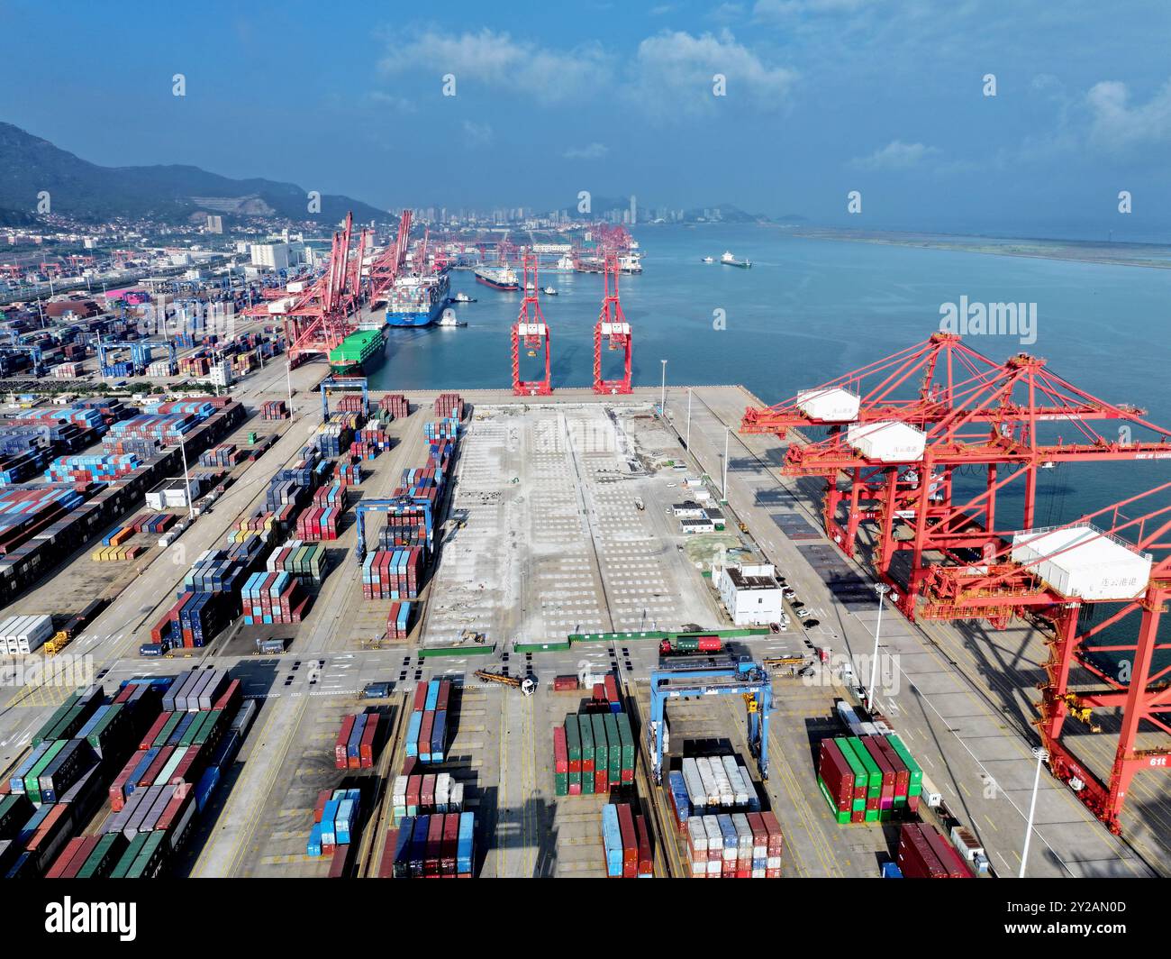 LIANYUNGANG, CHINA - SEPTEMBER 10, 2024 - The cargo ship docks at the ...