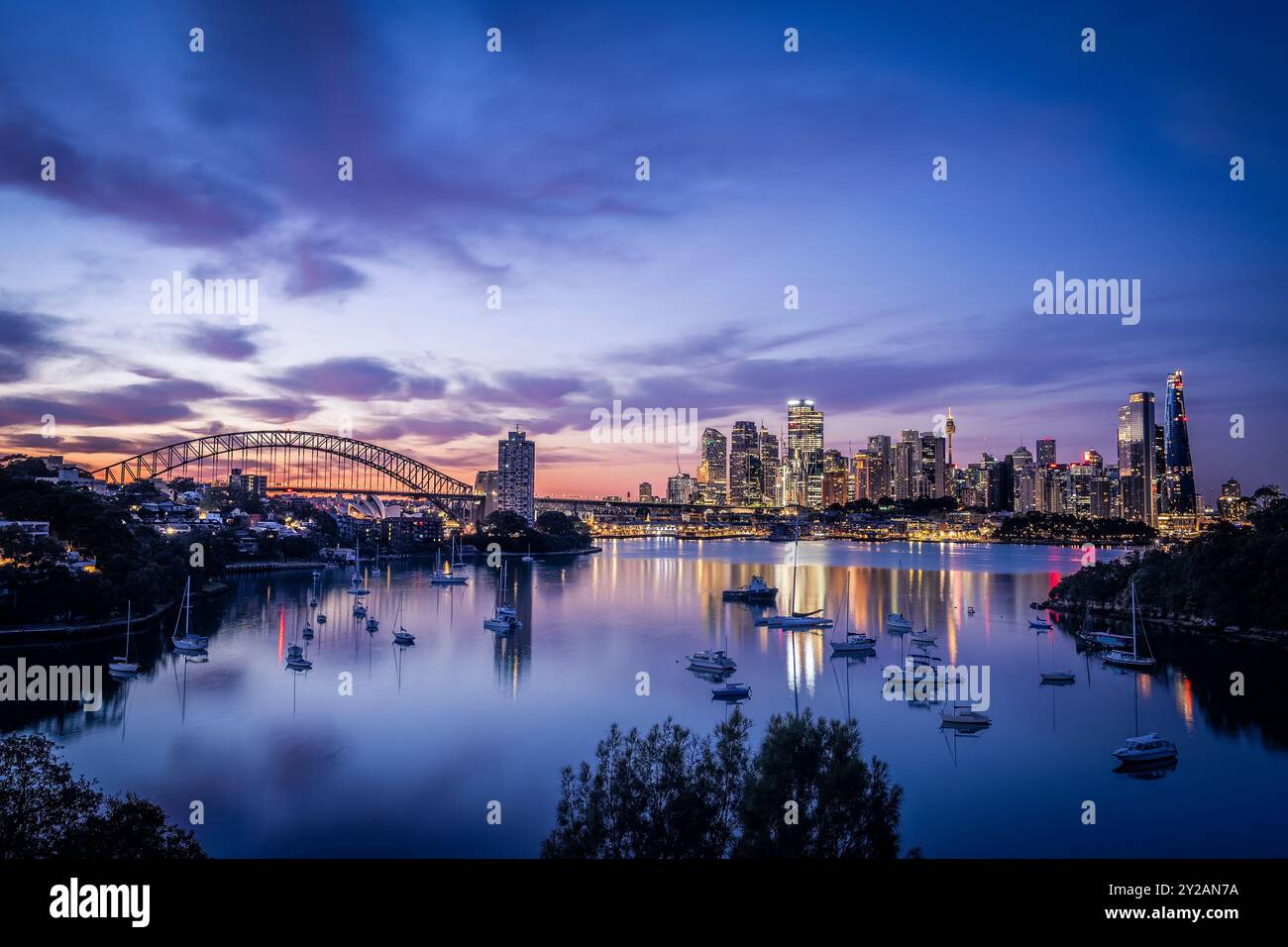 Sydney Skyline from Berry's Bay Lookout Stock Photo - Alamy
