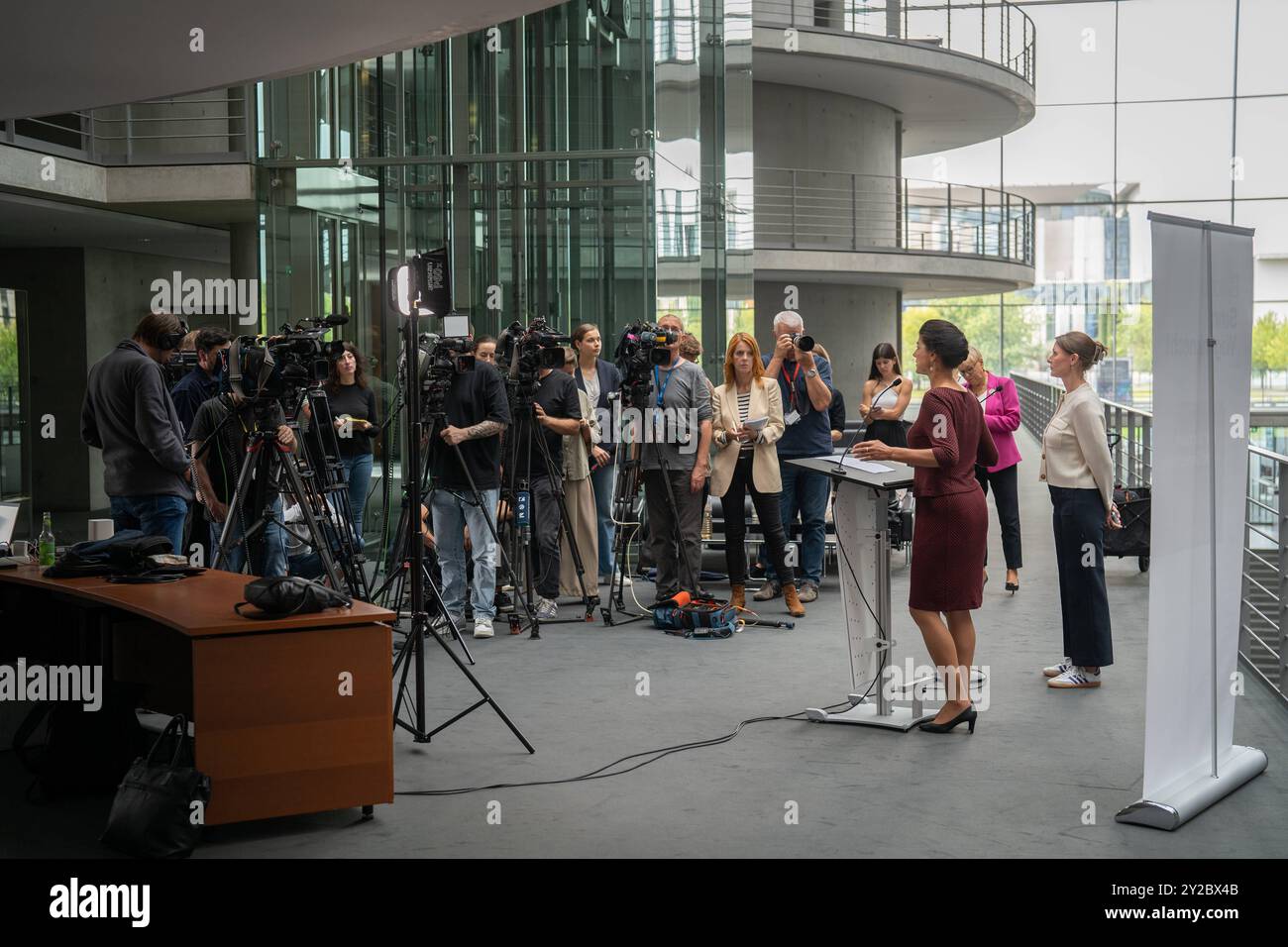 Deutscher Bundestag - Pressestatement zu Beginn der Haushaltswoche im ...