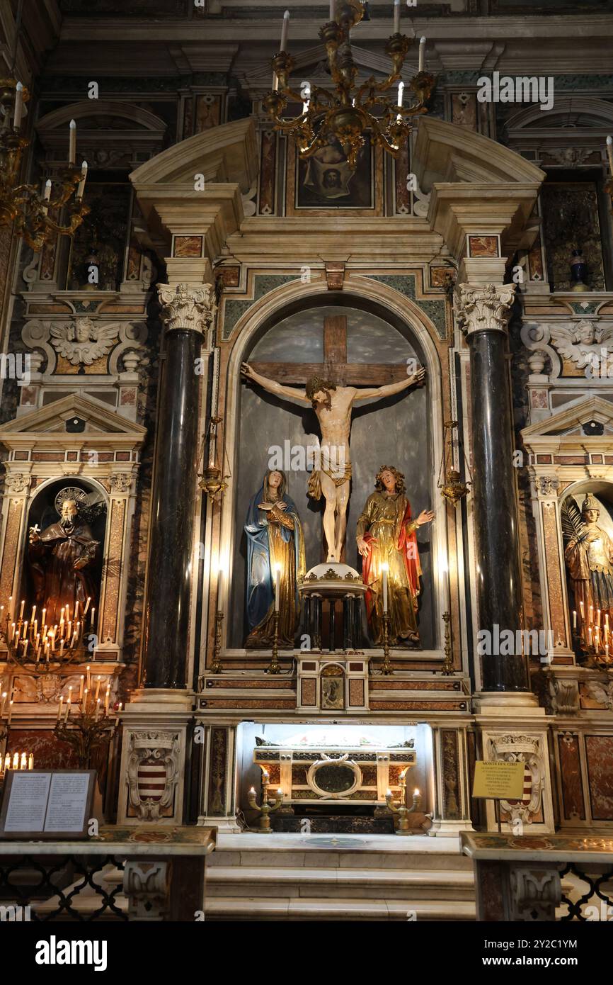 Chapel featuring a crucifix in Gesu Nuovo Church (New Jesus Church) in ...