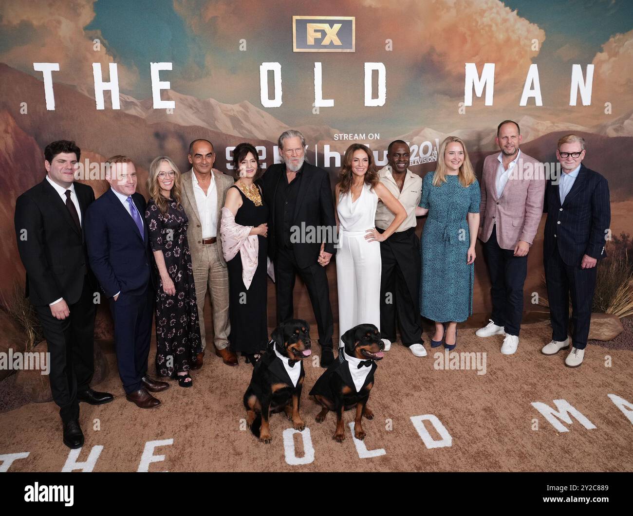 Los Angeles, USA. 09th Sep, 2024. (L-R) THE OLD MAN Cast & Crew - Dan ...