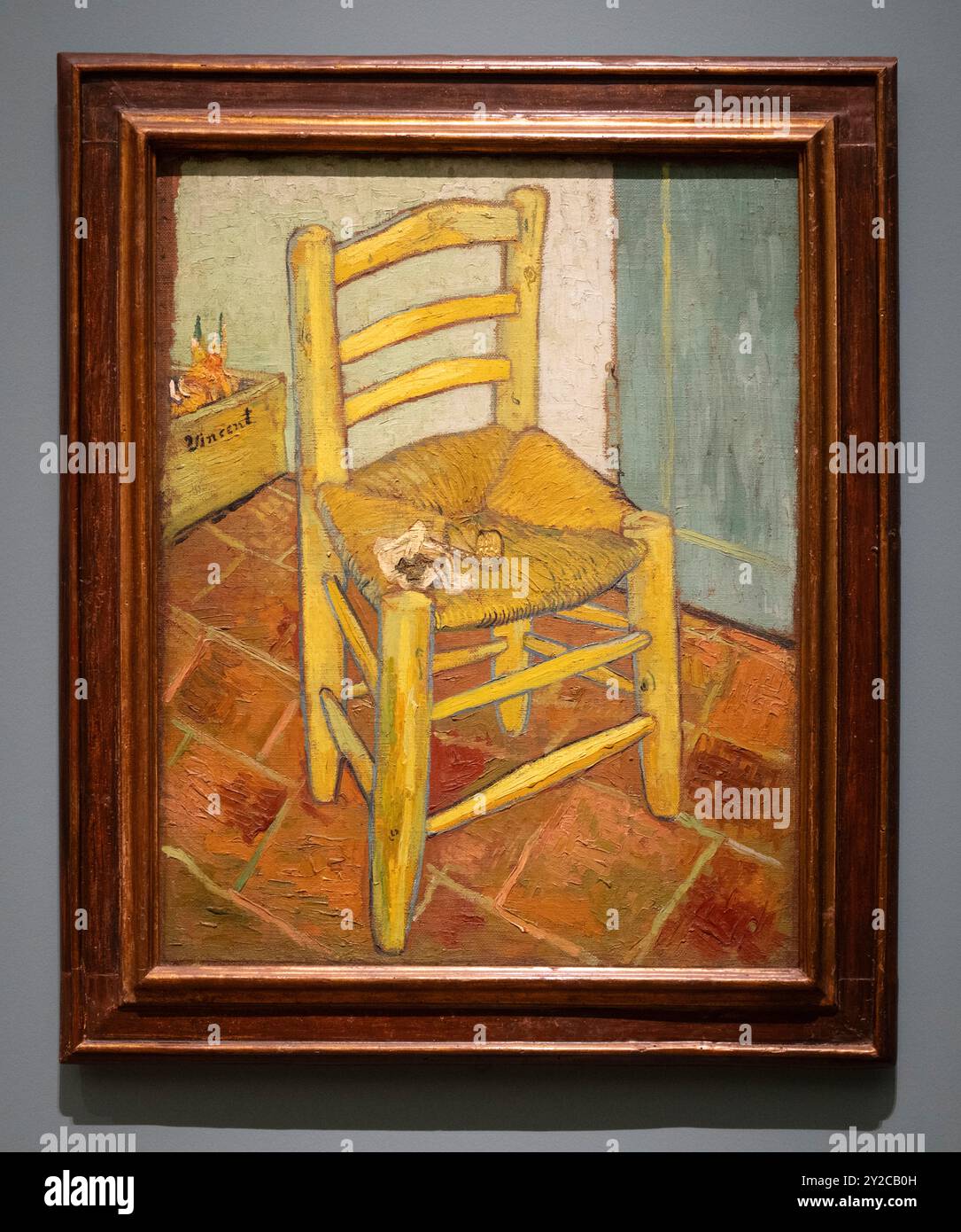 Vincent van gogh chair hi-res stock photography and images - Alamy