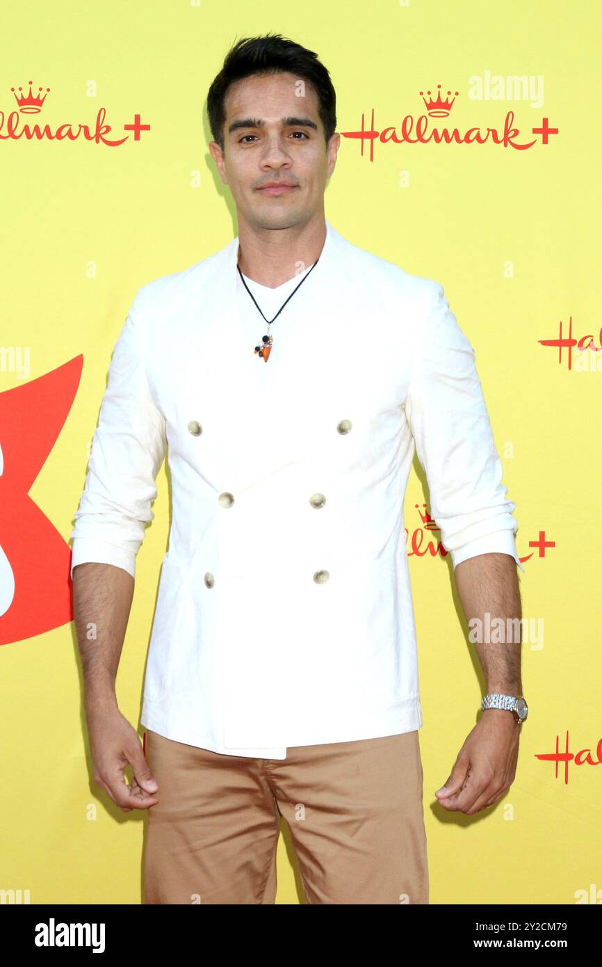 Ektor Rivera at arrivals for THE CHICKEN SISTERS Premiere, Neuehouse ...