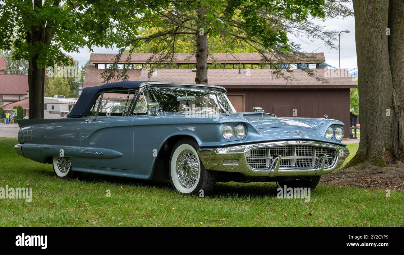 FRANKENMUTH, MI/USA - SEPTEMBER 6, 2024: A 1960 Ford Thunderbird car, Frankenmuth Auto Fest ...