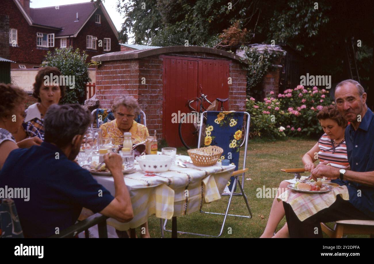 1970s family eating hi-res stock photography and images - Alamy