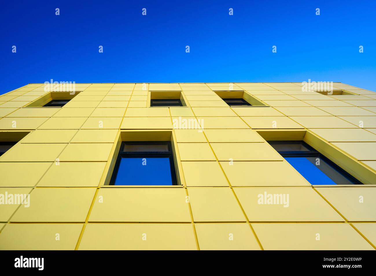 Aluminum composite panels for repair restore facade of commercial ...