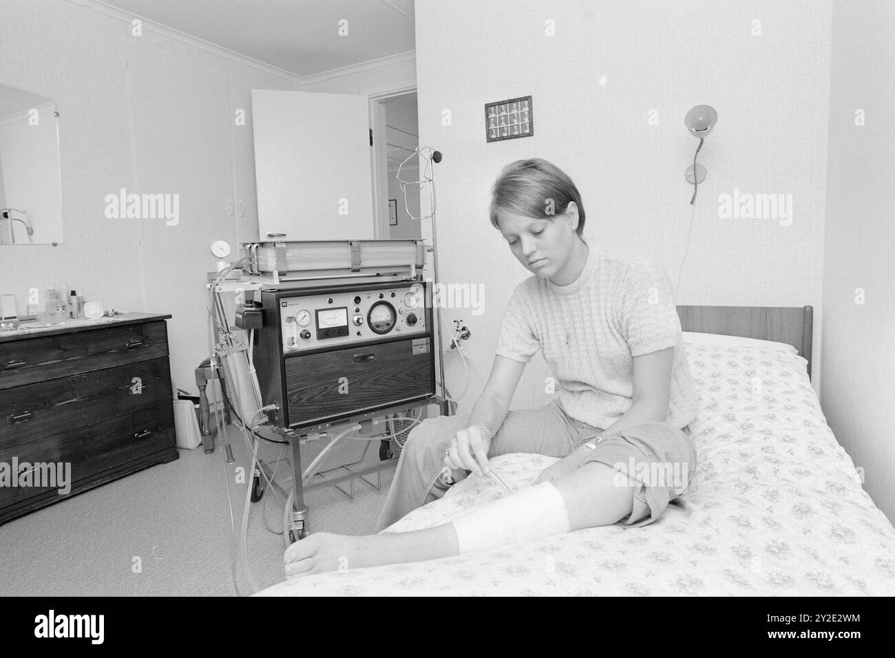 Dialysis machine at home hi-res stock photography and images - Alamy