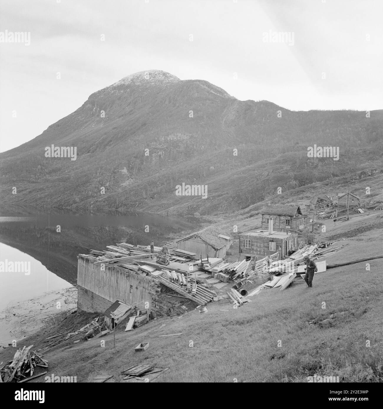 Current 45-10-1968: One watt in every litre.Norway's largest dam ...