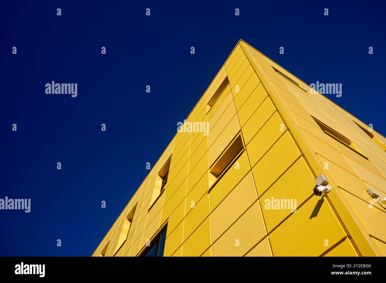 Aluminum composite panels for repair restore facade of commercial ...