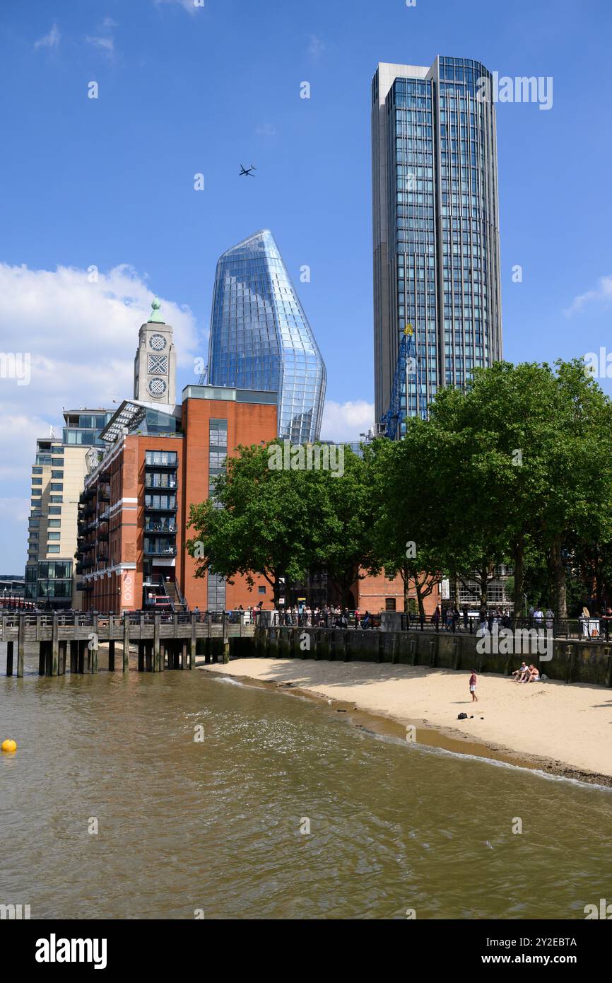 Thames Beach Southbank with the OXO tower, One Blackfriars, and ...