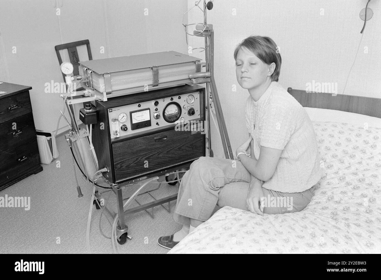 Dialysis machine at home hi-res stock photography and images - Alamy