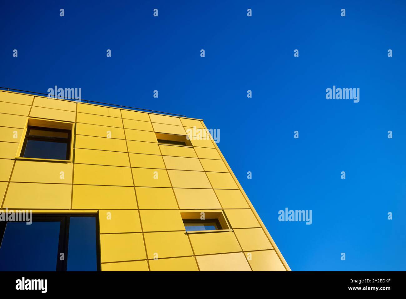 Aluminum composite panels for repair restore facade of commercial ...