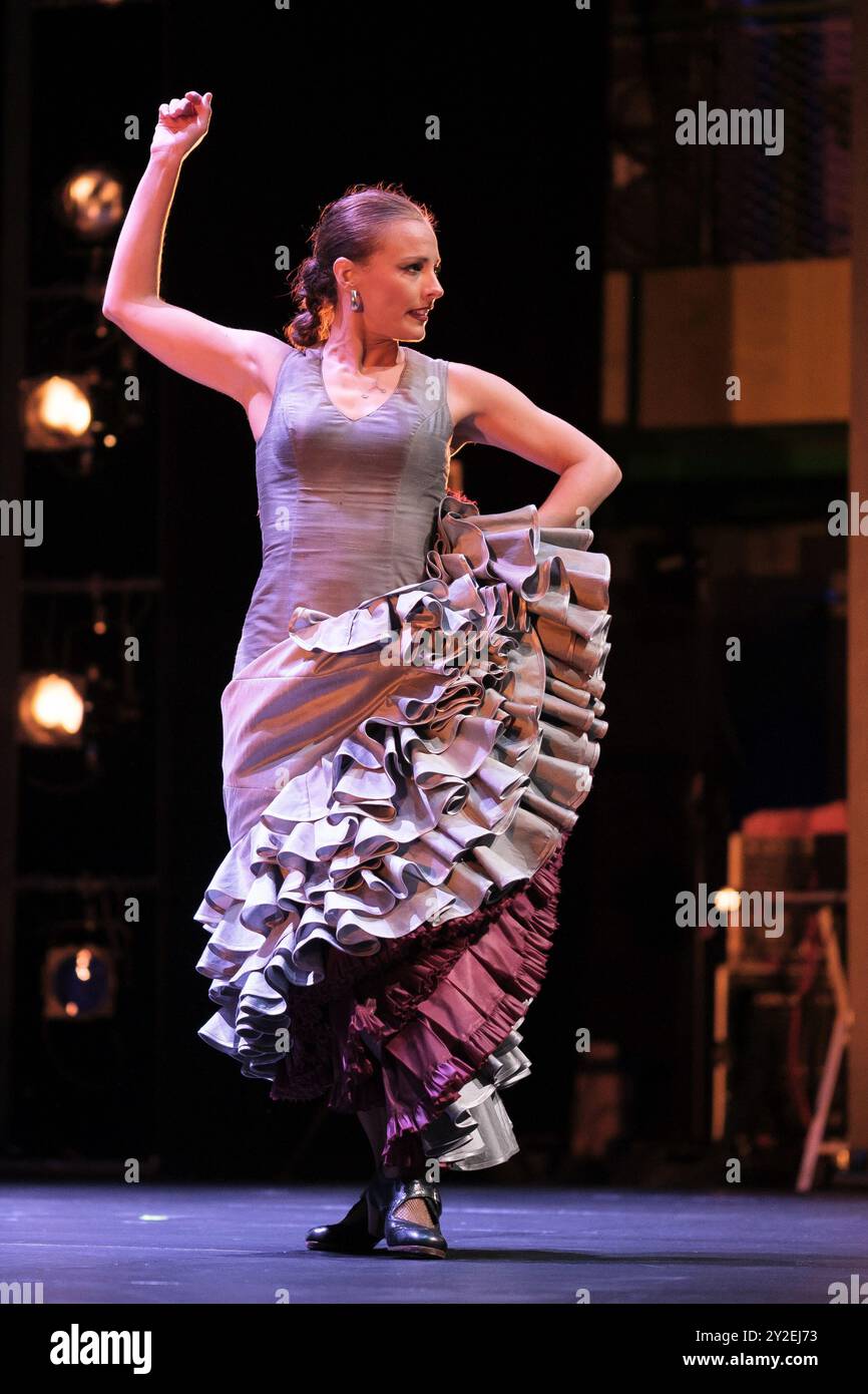 The dancer Lucía Ruibal performs during the presentation of the show ...