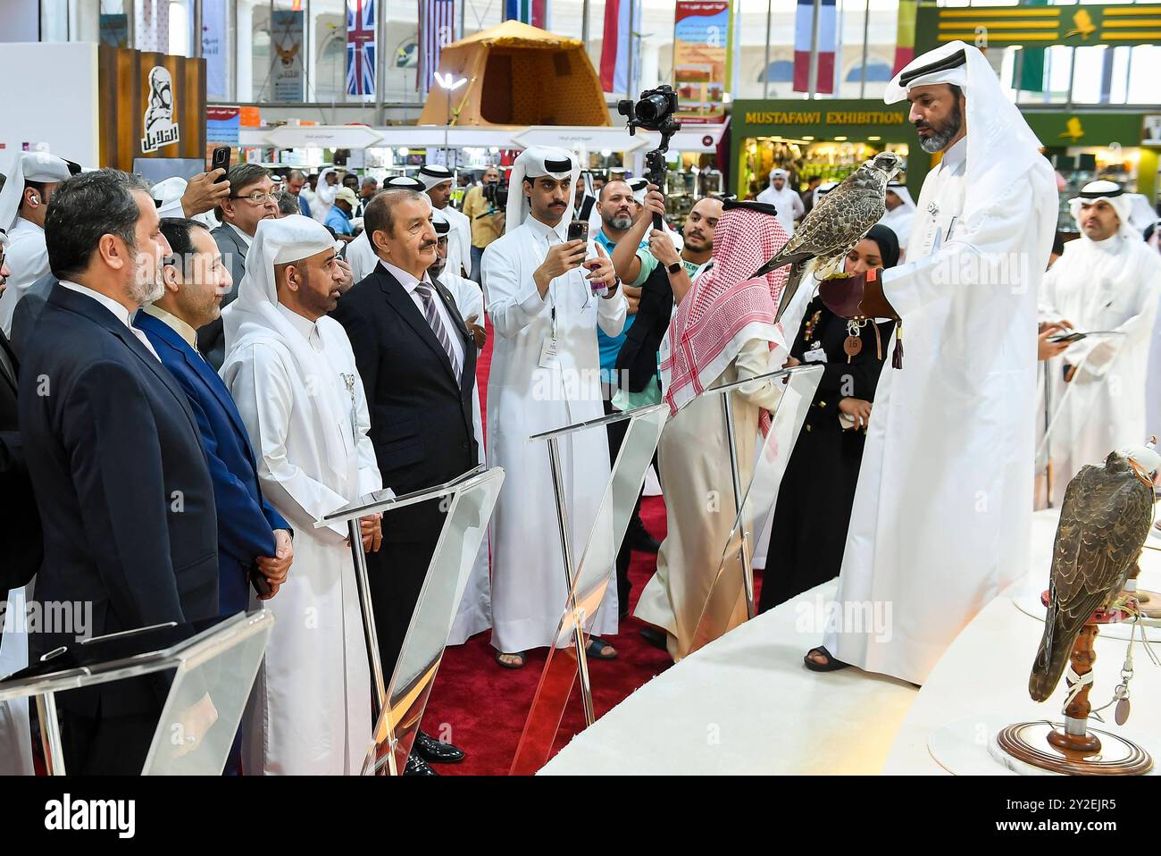 INTERNATIONAL HUNTING AND FALCONS EXHIBITION IN DOHA Qatari visitors ...