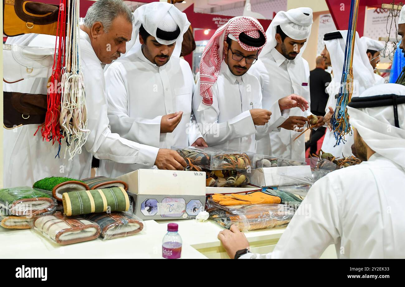 INTERNATIONAL HUNTING AND FALCONS EXHIBITION IN DOHA Qatari visitors ...