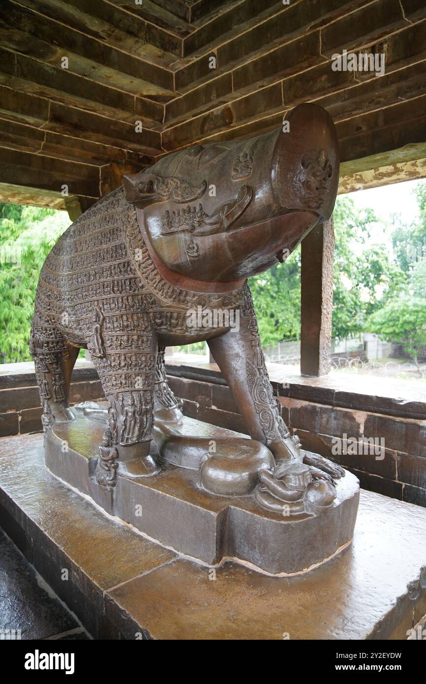 Colossal monolithic image of Varaha, the boar incarnation of Vishnu ...