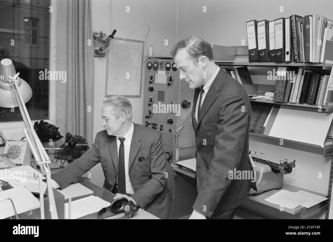Current 1-6-1973 : Norway's man in Interpol.For the first time, a ...